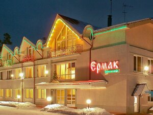 Ermak (No:127, Yuzhny mikrorayon), otel  Sayansk'tan