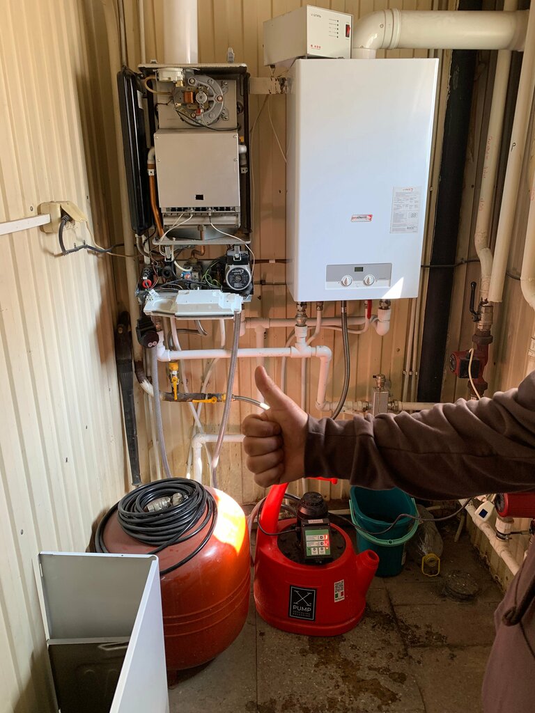 Kazan ve kazan ekipmanları Газэстетик, Tümen (Tiumenskaya) oblastı, foto