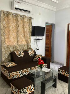 Les Résidence Goretti (Abidjan, Attinguié), otel