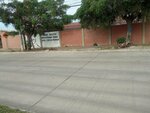 New Hope School (Santa Cruz de la Sierra, Distrito Municipal 5, Subdistrito 71, Calle 2, 8), ortaokul  Bolivya'dan