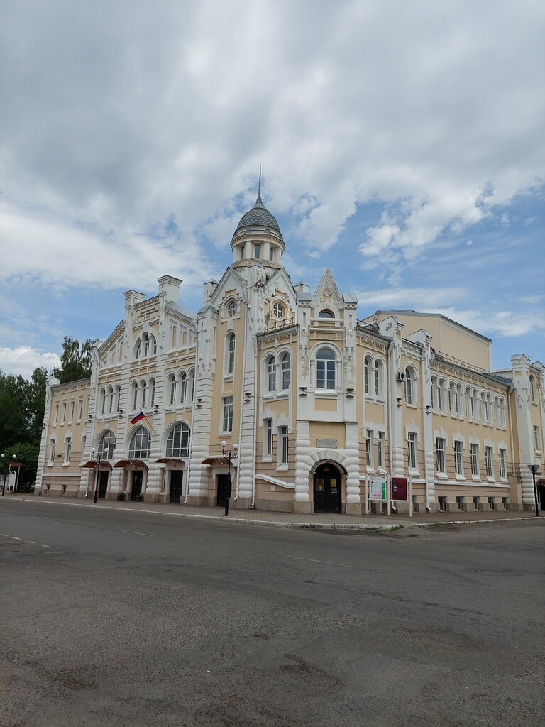 Turistik yerler Народный дом, Biysk, foto