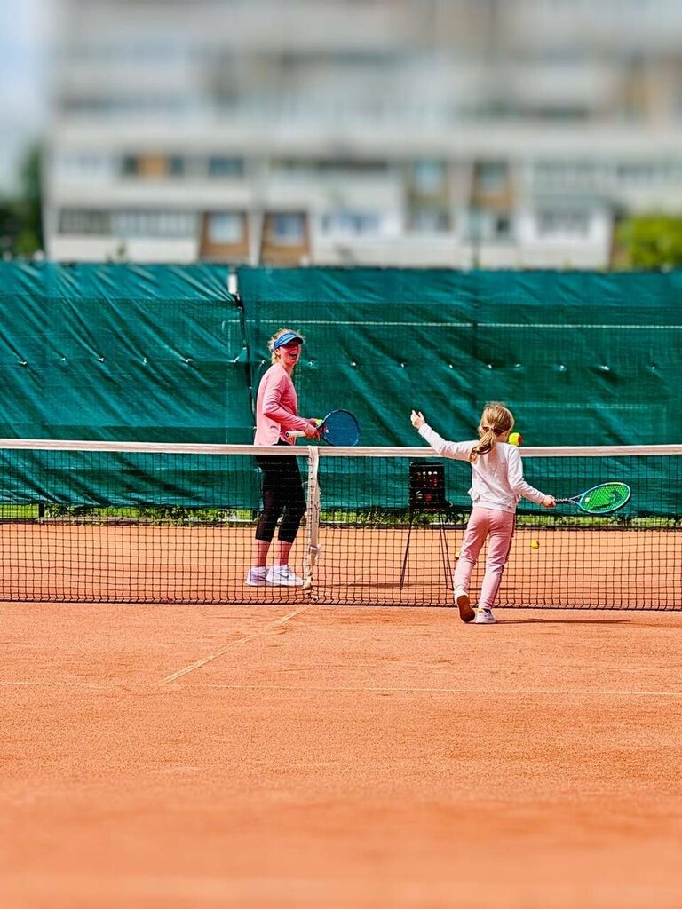 Tenis kulüpleri ve kortları Tennis 77, Moskova, foto