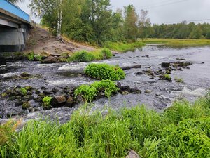 Porog Pyarnyankoski (A-121, staroye napravleniye), şelale  Saint‑Petersburg ve Leningradskaya oblastından