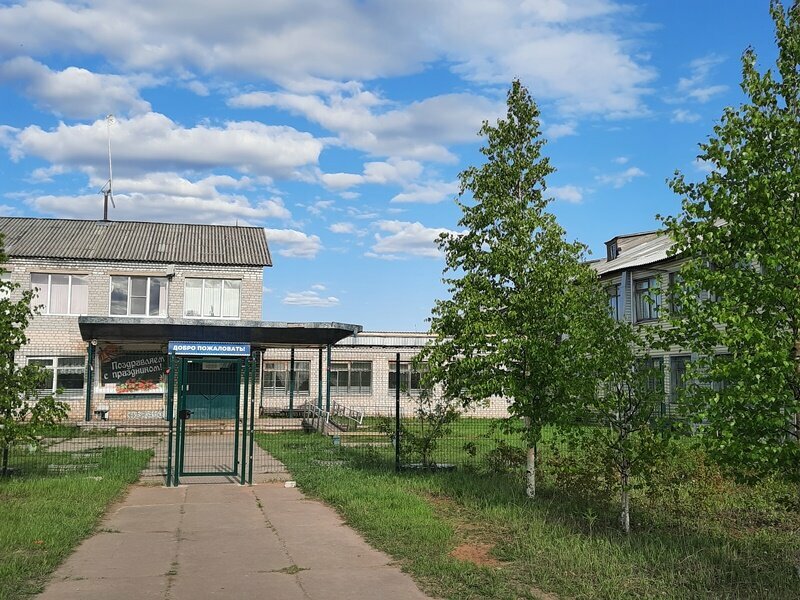 Ortaokul Междуреченская средняя школа № 6, Arhangelskaya oblastı, foto