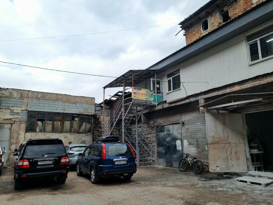 Kantin, yemekhane Cafeteria, Almatı, foto