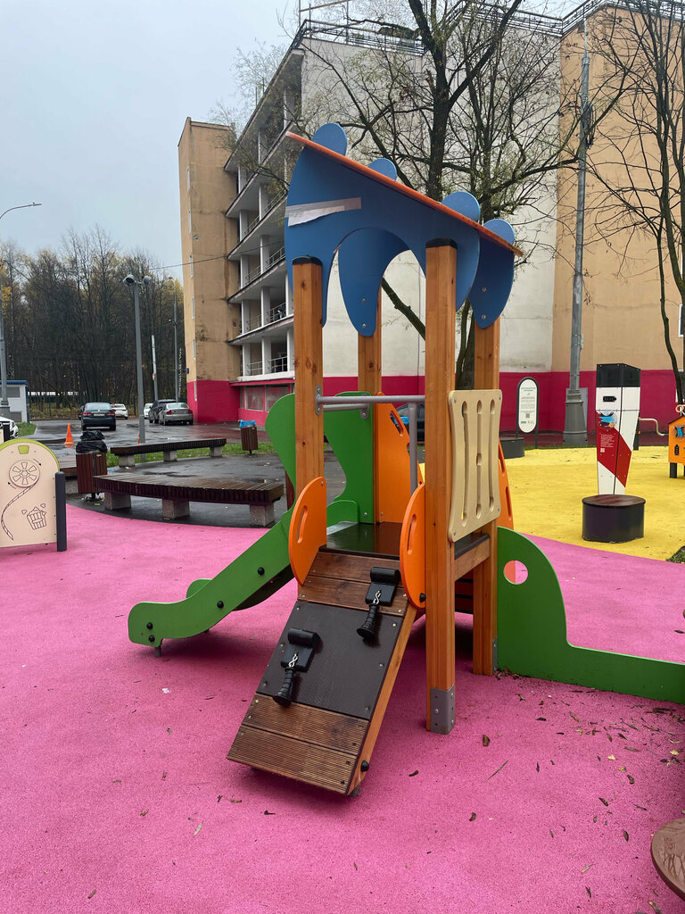 Oyun alanı Playground, Moskova, foto