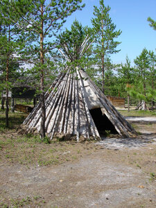 Municipal government institution Ethnographic Park-Museum of Varyogan Village (ulitsa Ayvaseda Meru No:20, selo Varyogan), müzeler ve sanat galerileri  Hantı‑Mansi Özerk Okrugu'ndan