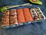 San Takki Суши-Пицца Любино (Pochtovaya ulitsa No:3А, rabochiy posyolok Lyubinskiy), suşi restoranı  Omskaya oblastından