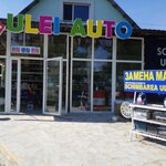 Ulei Auto (strada Chișinău No:23, satul Chetrosu), express yağ değişim noktası  Anenii Noi Bölgesi'nden
