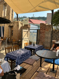 Deda Tbilisi (Saiatnovas Street No:12), restoran  Tiflis'ten