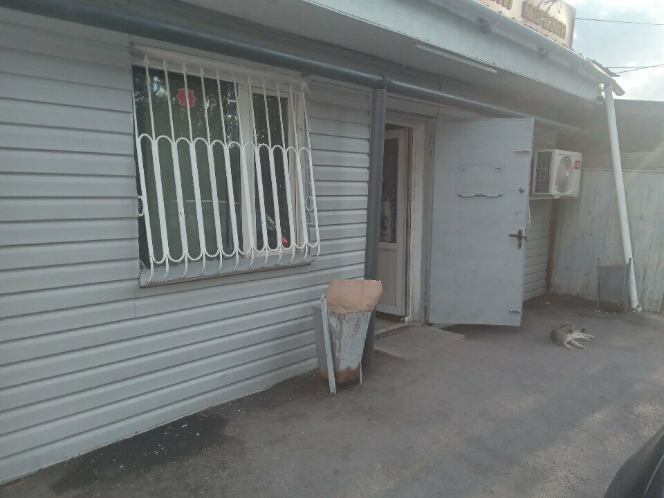 Market Zhangulim, Almatı, foto