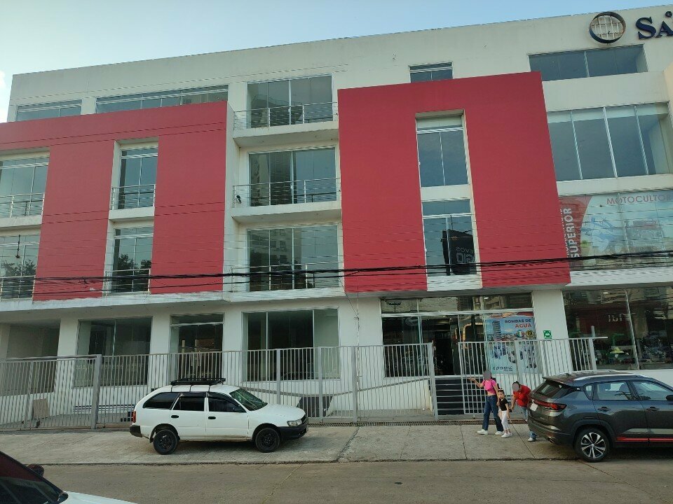 Su, ısıtma, kanalizasyon sistemleri Distribuidora San Rafael Ltds, Santa‑Krus, foto