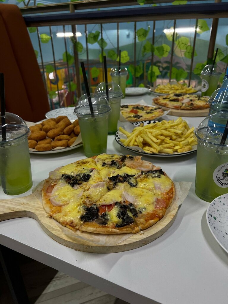 Kafe Jungle cafe, Abakan, foto