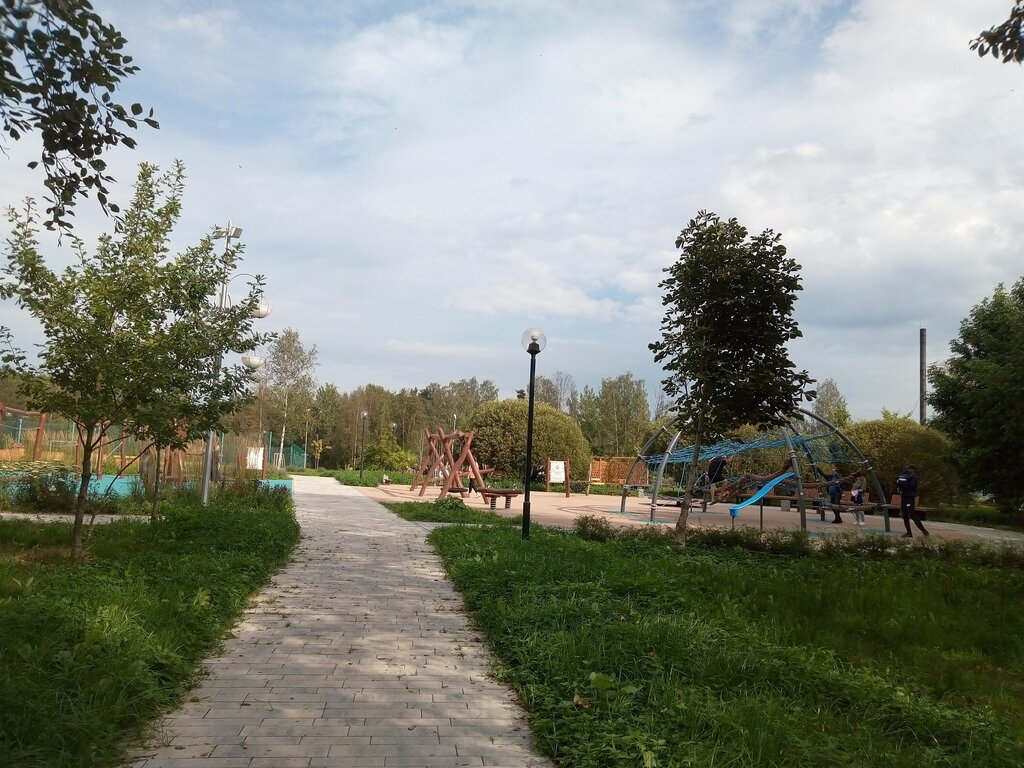 Oyun alanı Playground, Saint‑Petersburg, foto