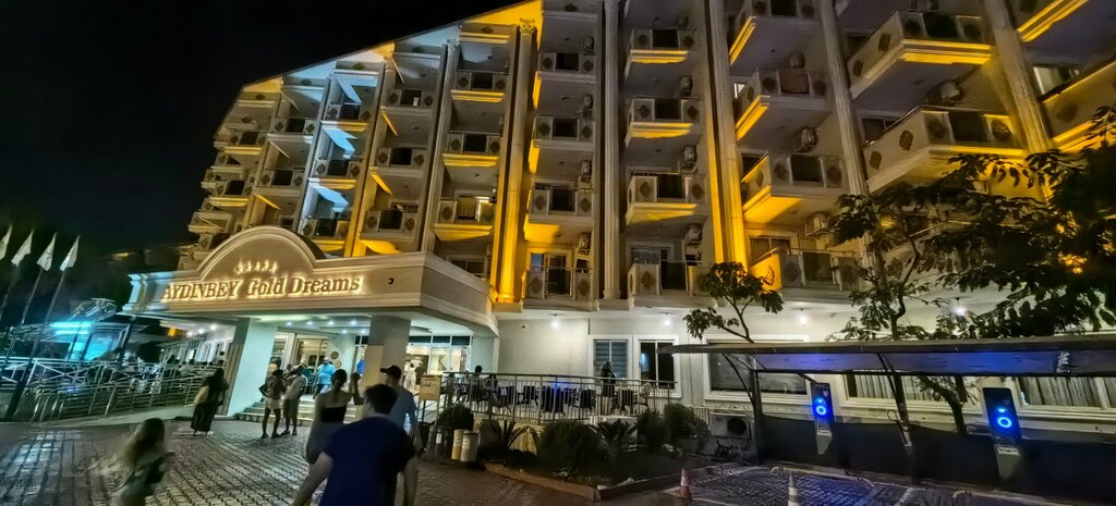 Elektrikli oto şarj istasyonları Aksa Şarj, Alanya, foto