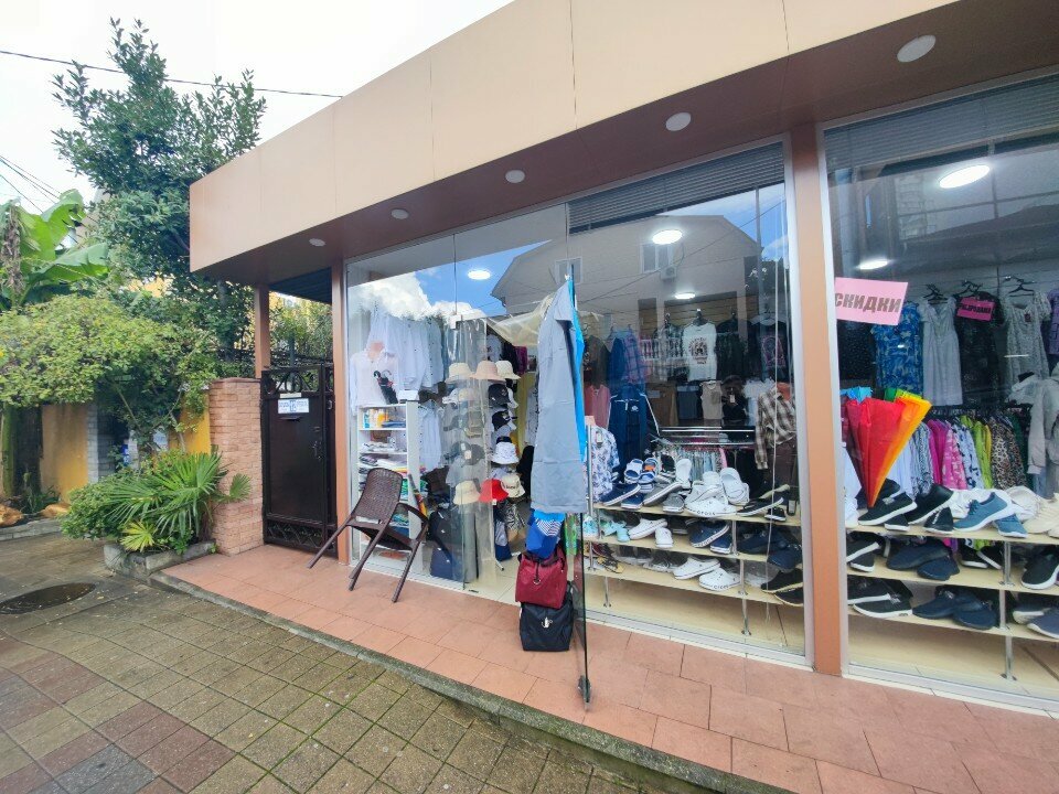 Giyim mağazası Магазин женской одежды, Soçi, foto