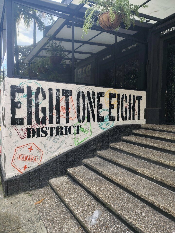 Bar Eight One Eight District, Medellin, foto