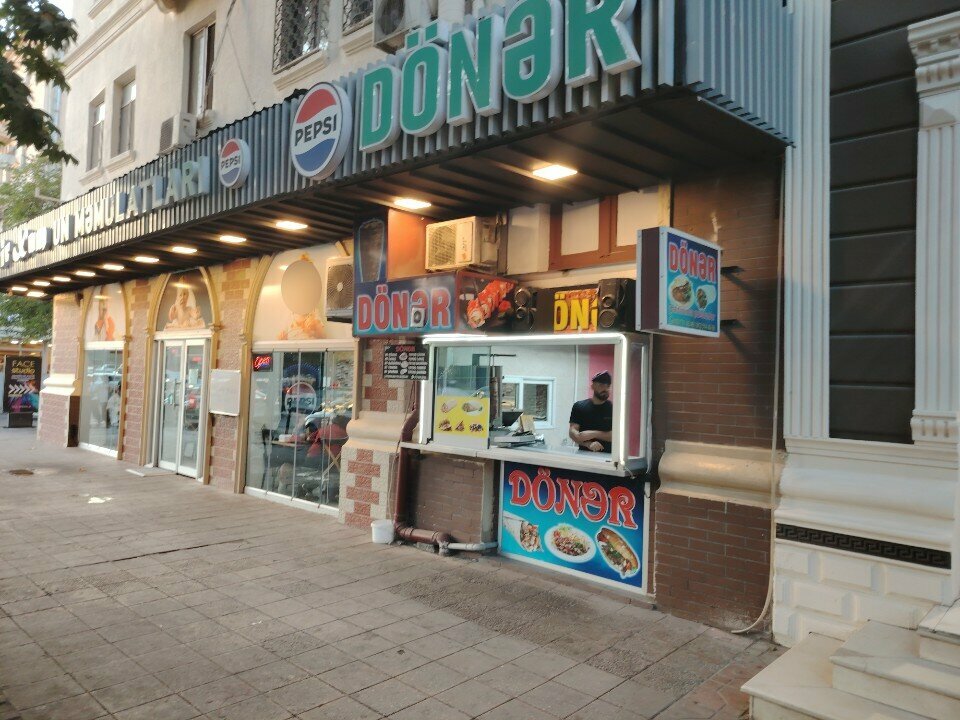 Fast food Manqal Dönəri, Bakü, foto