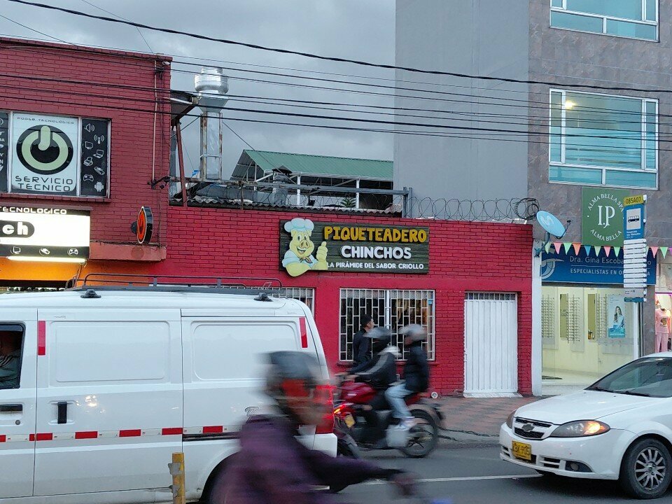 Restoran Piqueteadero Chichos, Bogota, foto