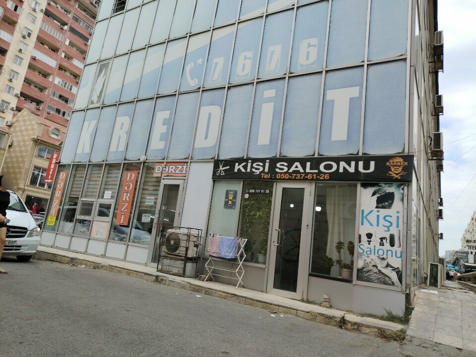 Kuaförler Bərbərxana, Bakü, foto