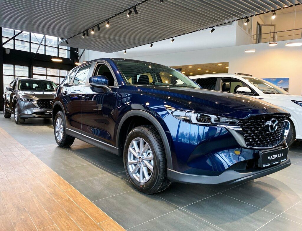 Otomobil satış galerileri Mazda Kirov, Kirov, foto