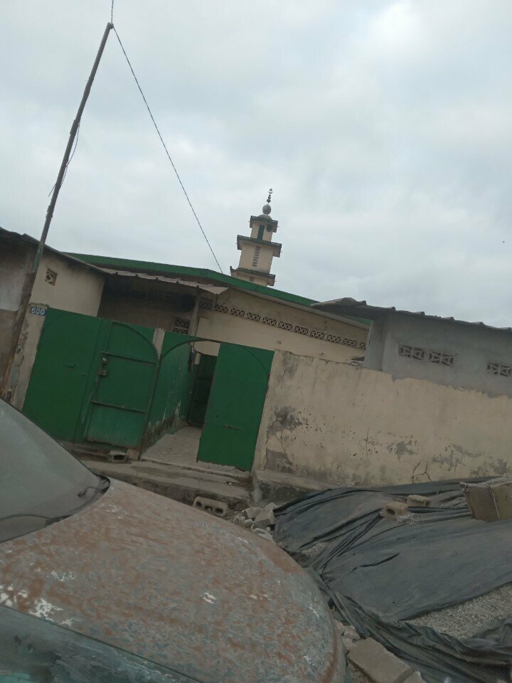 Cami Dialogue Mosque, Abican, foto