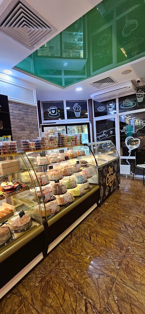 Kahve dükkanları Эклер, Mineralniye Vodi, foto