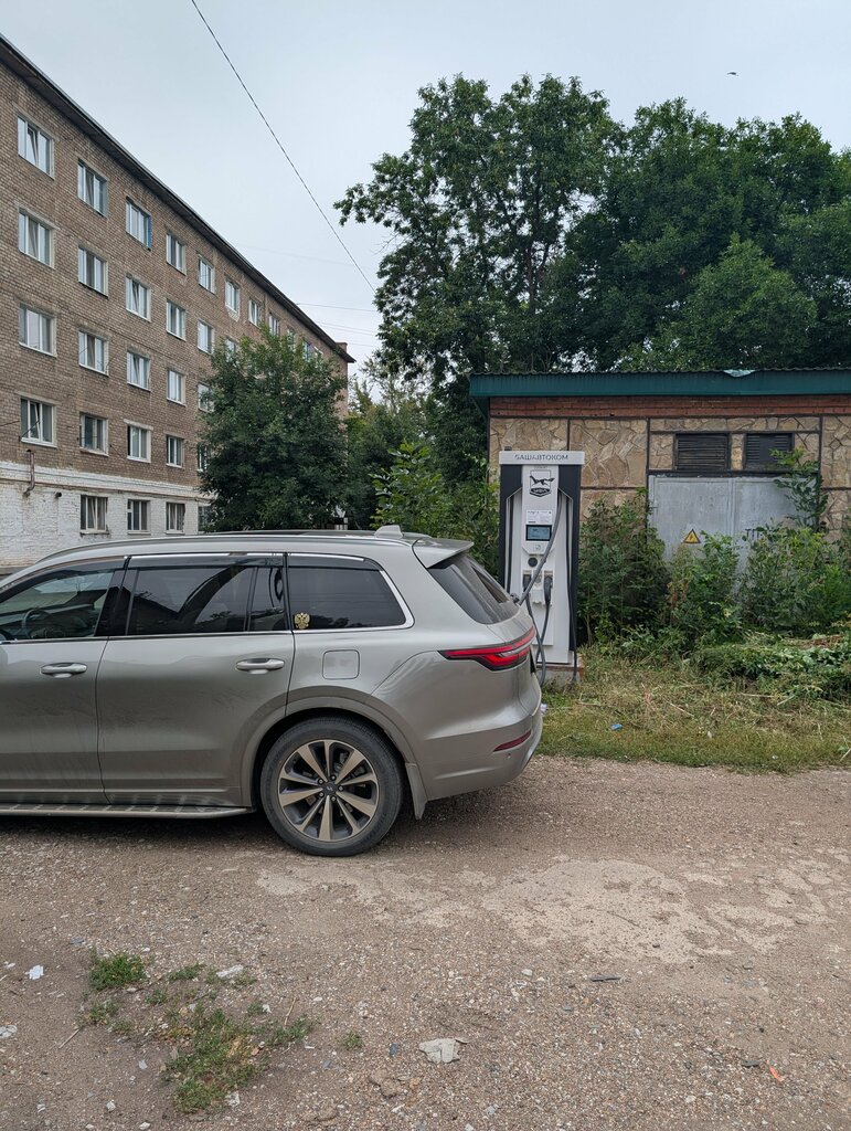Elektrikli oto şarj istasyonları Punkt E, Sterlitamak, foto