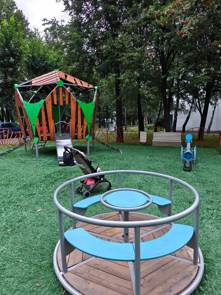 Oyun alanı Playground, Moskova, foto