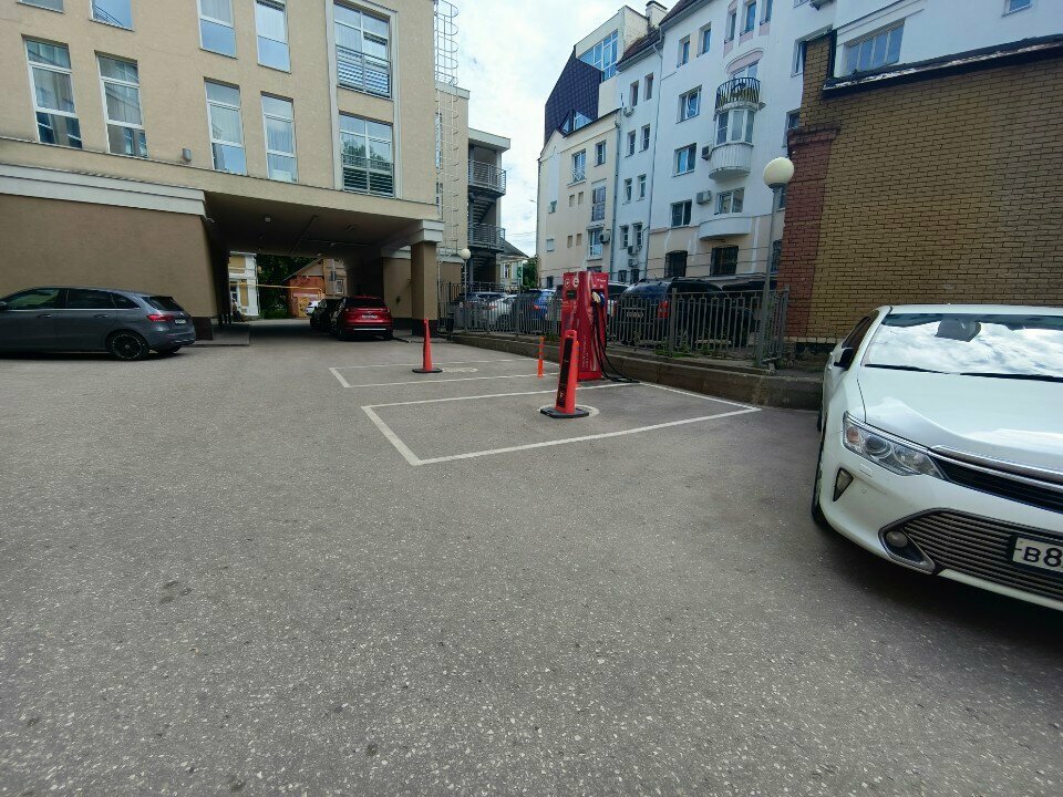 Elektrikli oto şarj istasyonları E-Way, Nijni Novgorod, foto