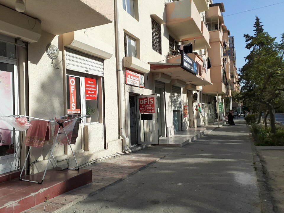 Ticari gayrimenkul alım satımı Ofis, Bakü, foto