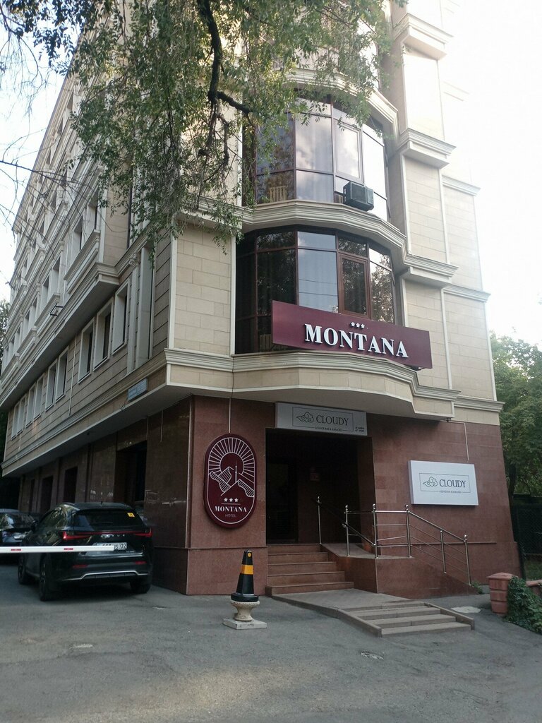 Bar Cloudy, Almatı, foto