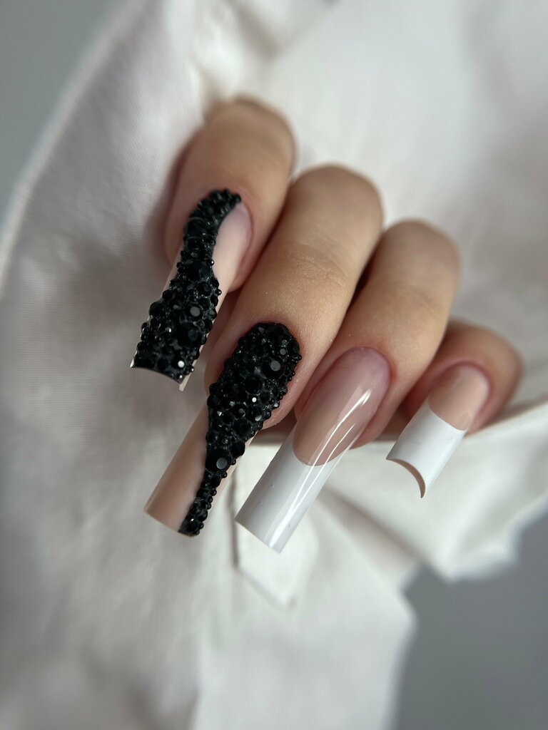 Manikür-pedikür Monoton, Sevastopol, foto