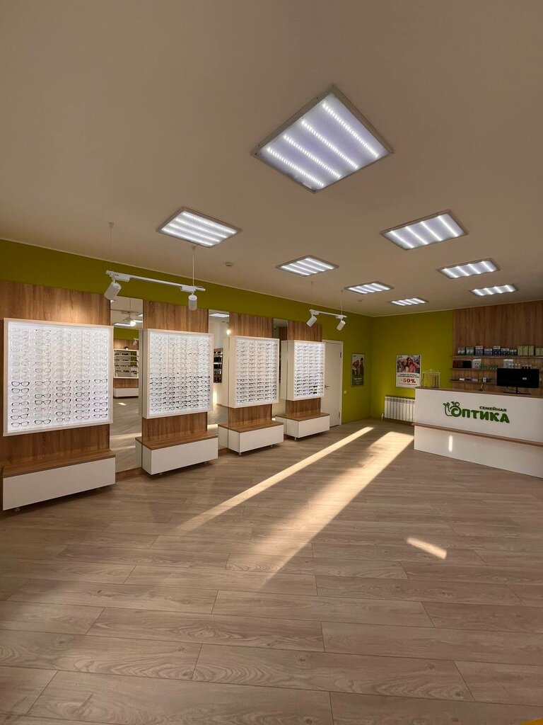 Optik Семейная оптика, Karaçev, foto