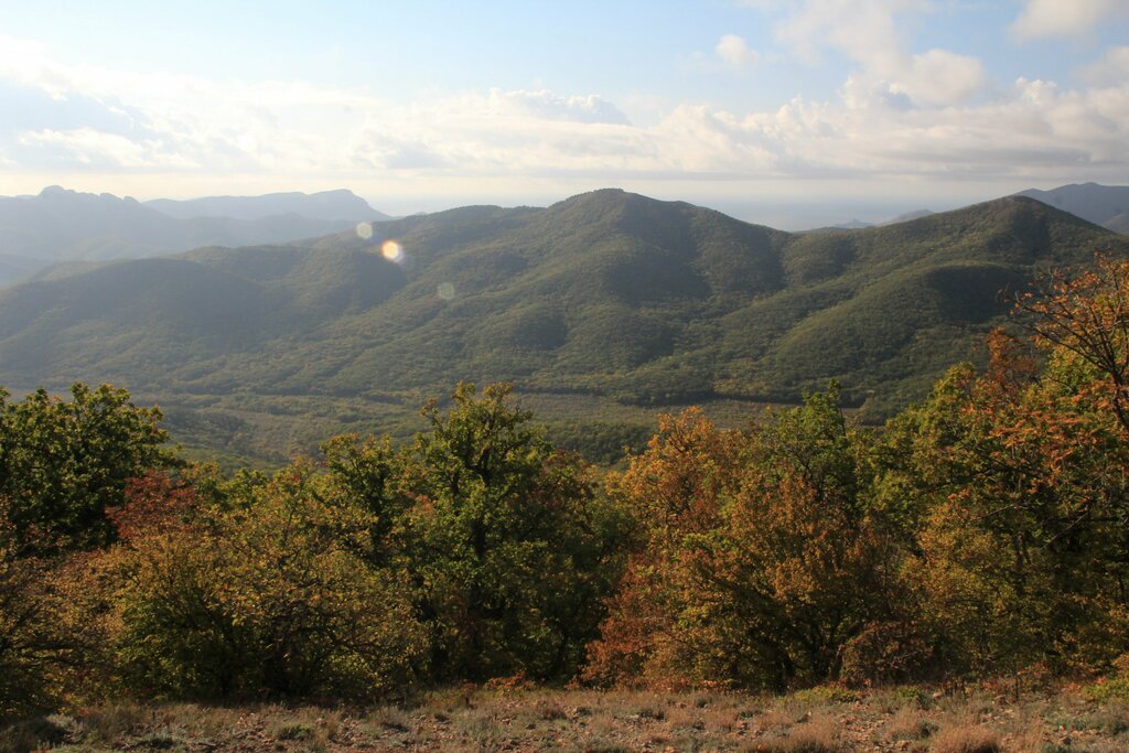 Dağ zirvesi Гора Биюк-Эгерек 603 метра, Kırım Cumhuriyeti, foto