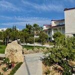 Yacht club Yug (улица Лётчиков No:11), otel  Sevastopol'dan