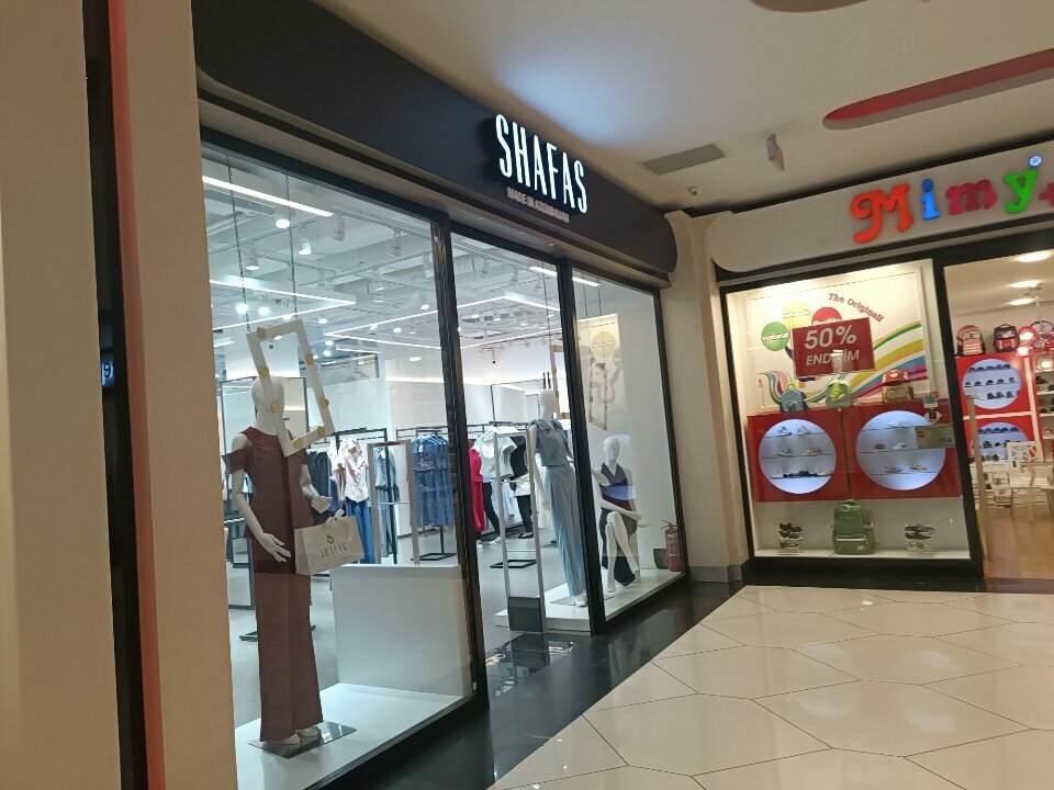 Giyim mağazası Shafas, Bakü, foto