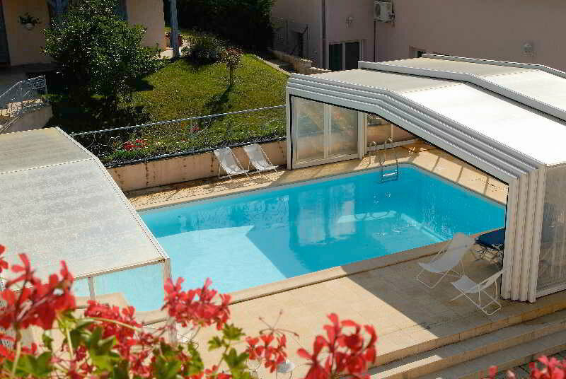 Otel Hotel aux Maisons, , foto