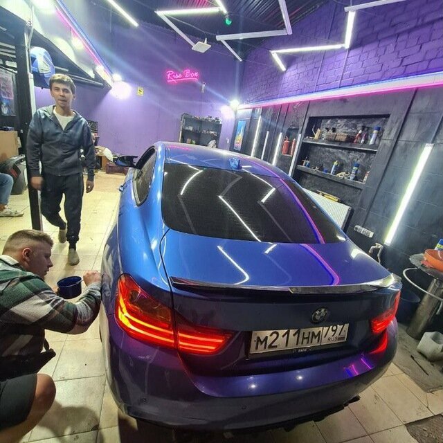 Otomobil servisi Rise_box, Moskova, foto