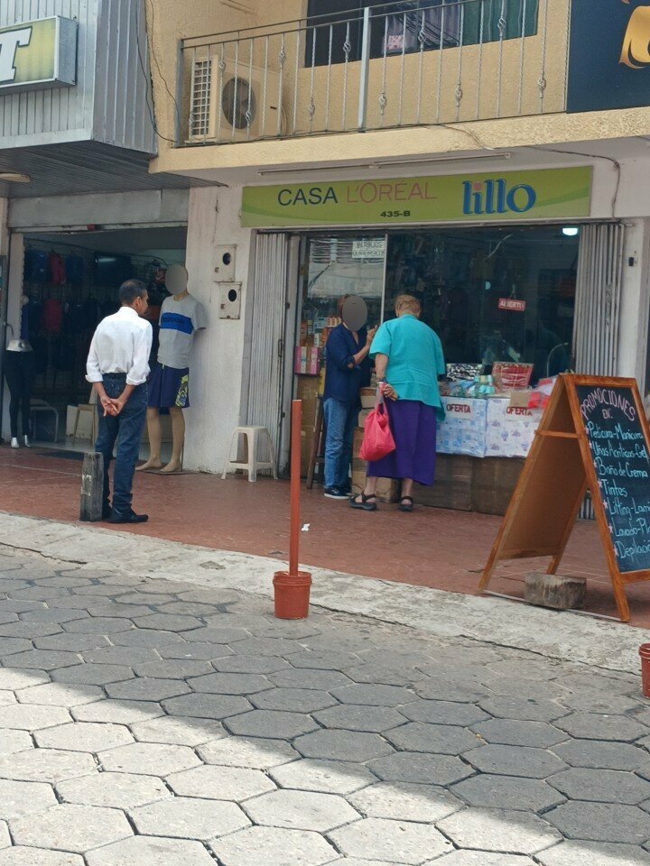 Ev eşyası mağazaları Casa Loreal Lillo, Santa‑Krus, foto