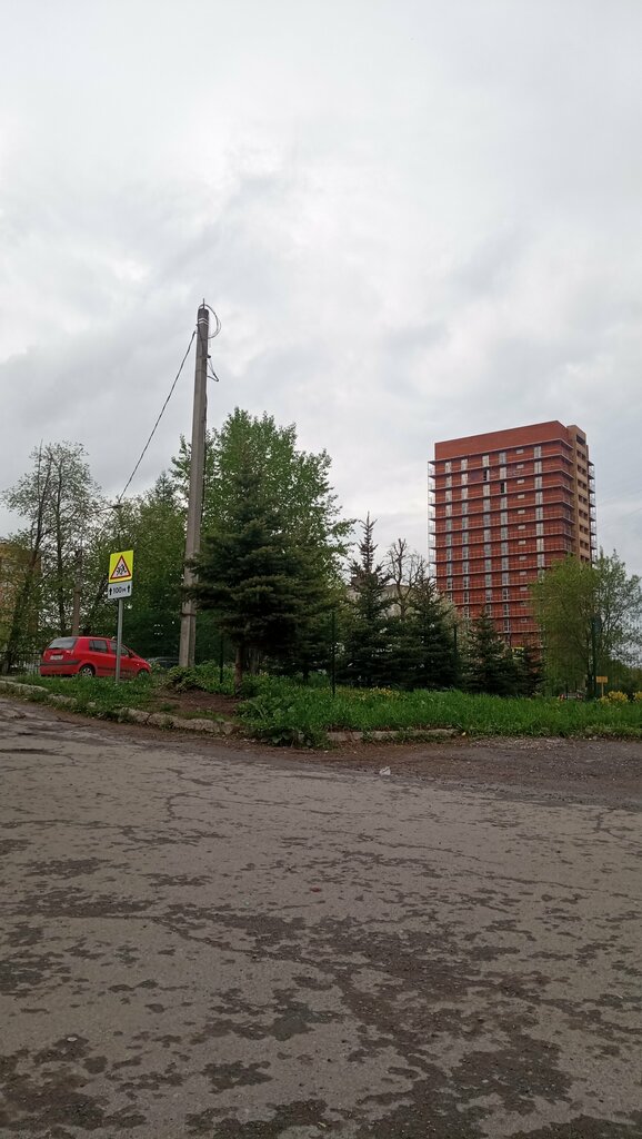 Konut blokları По ул. Ким, 14, Perm, foto