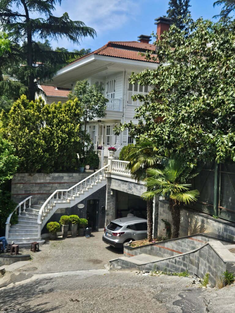 Turistik yerler Ahmet muhtar Beyaz köşk, İstanbul, foto