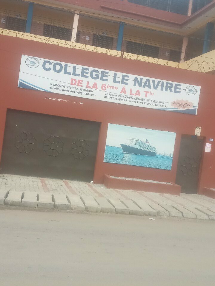 Ortaokul College le navire mbadon, Abican, foto