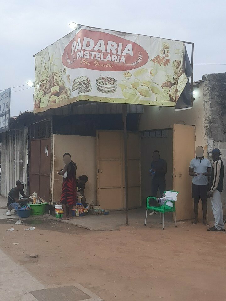 Ekmek fırını Padaria E Pastelaria, Loanda, foto