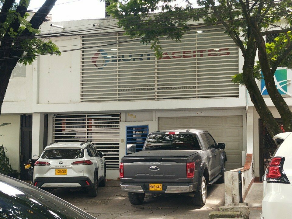 Yağlama ürünleri Surti aceites, Cali, foto