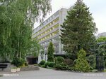 Санаторий Янтарный берег, корпус № 1 (Kaliningradskiy Avenue No:79А), tatil altyapısı  Svetlogorsk'tan