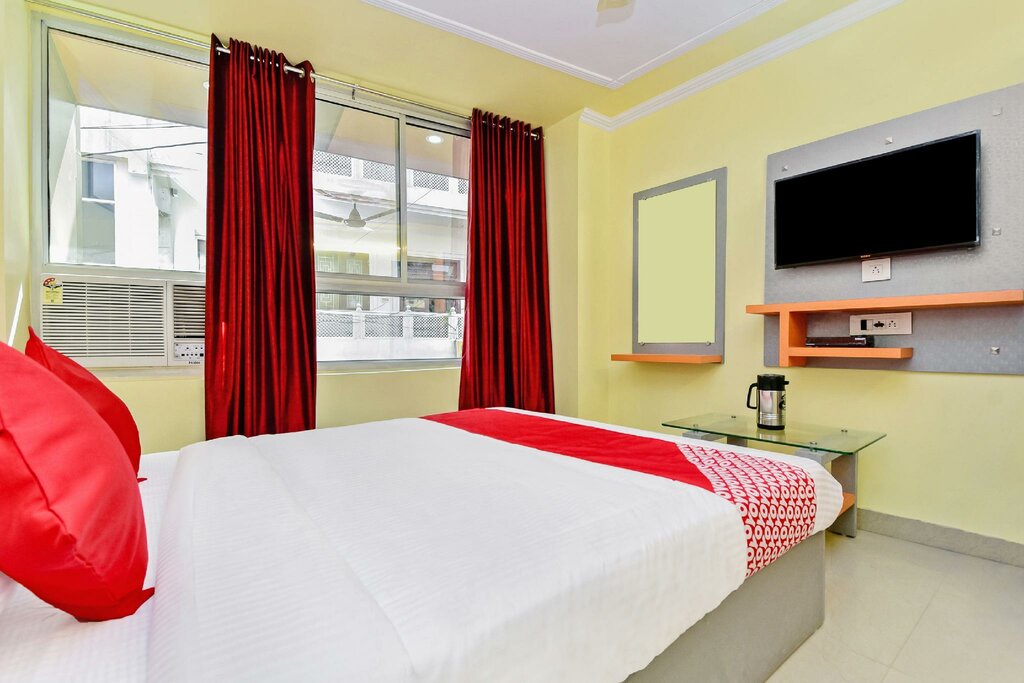 Otel Oyo 28054 Hotel Suraj Villa, Jaipur, foto