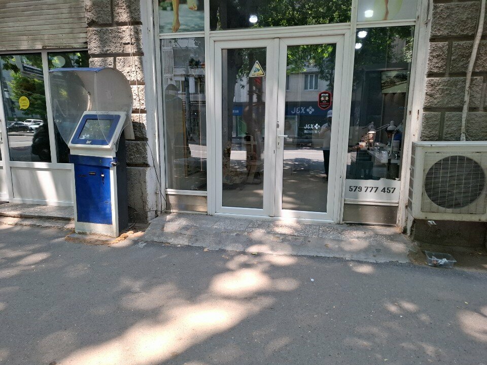 Güzellik salonu Gloria, Tiflis, foto