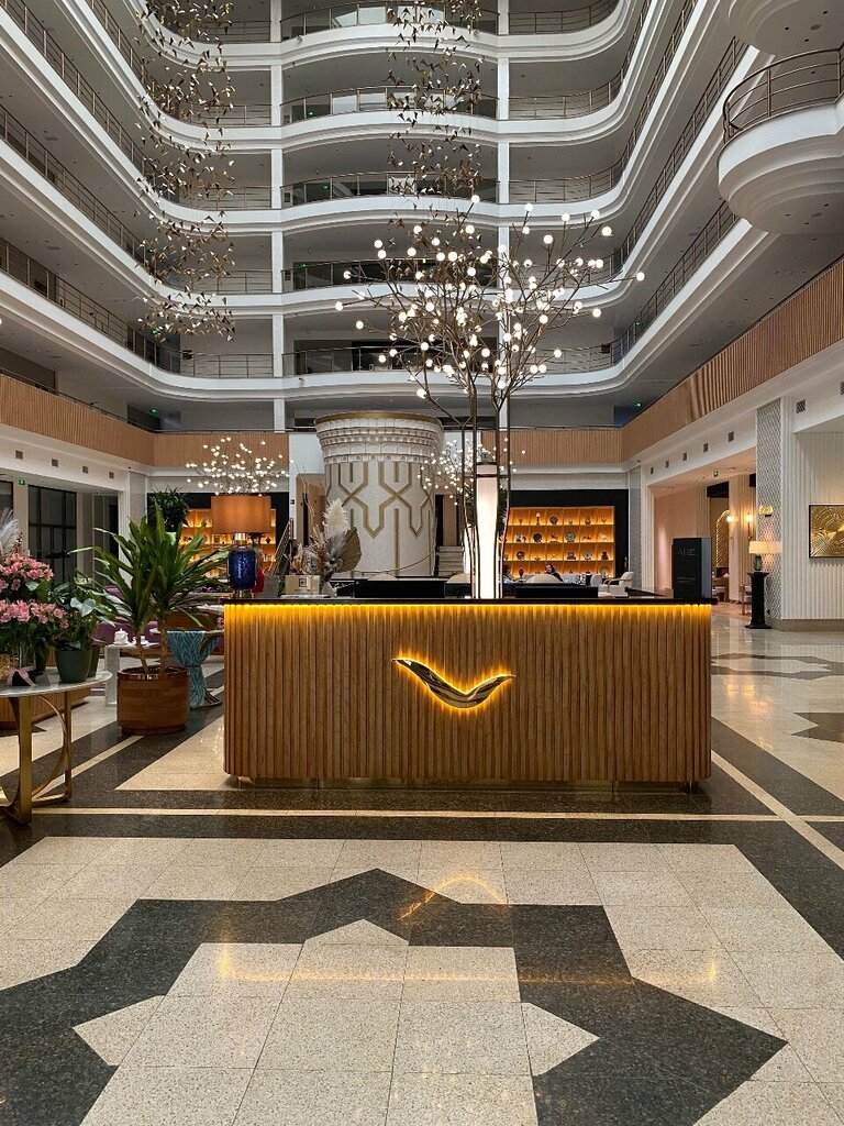 Yüzme havuzları Movenpick, Semerkant, foto