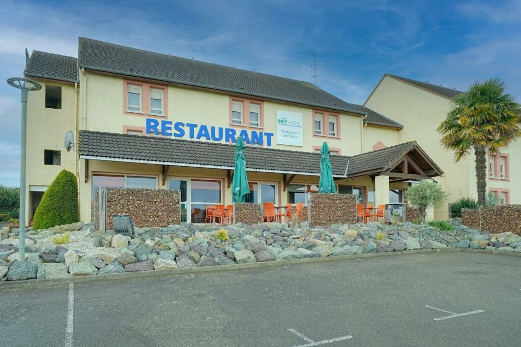 Otel Brit Hotel Les Evens, , foto